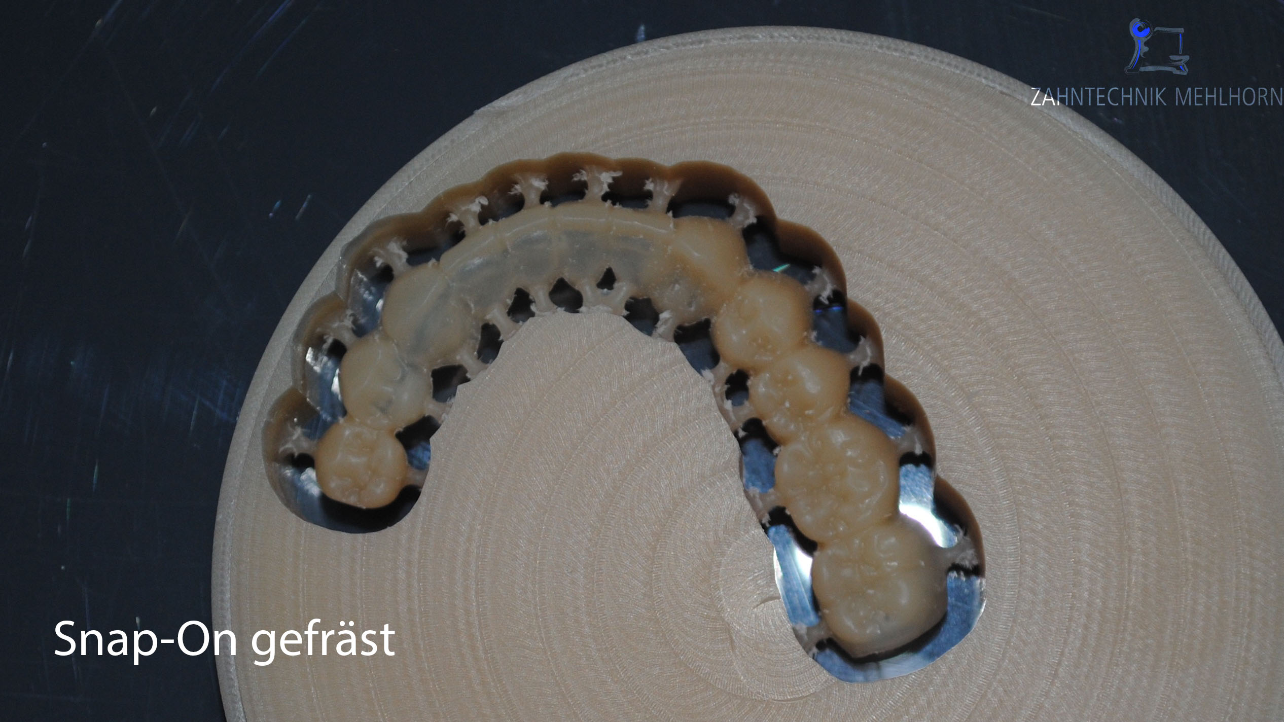 Snap-On Schienen aus Polycarbonat - Neues innovatives Produkt aus dem ...